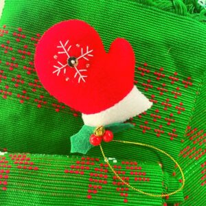 Fair Trade Christmas ornaments - Mitten